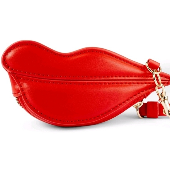 Diane Von Furstenberg | Bags | Dvf Pink Modern Geo Pattern Camera Bag ...